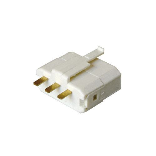 Fiche douille NF DCL 2P+T